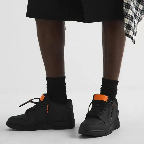 Off-White Low-top Casual Shoes