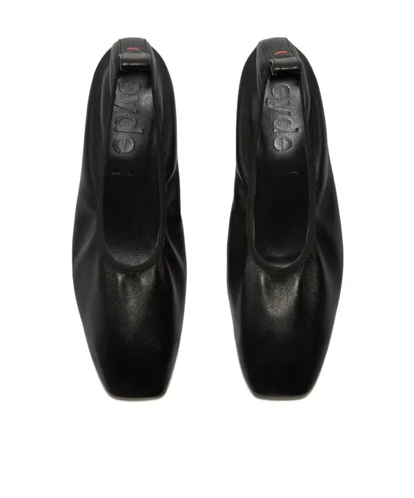 AeydĒ Classic Ballet Flats