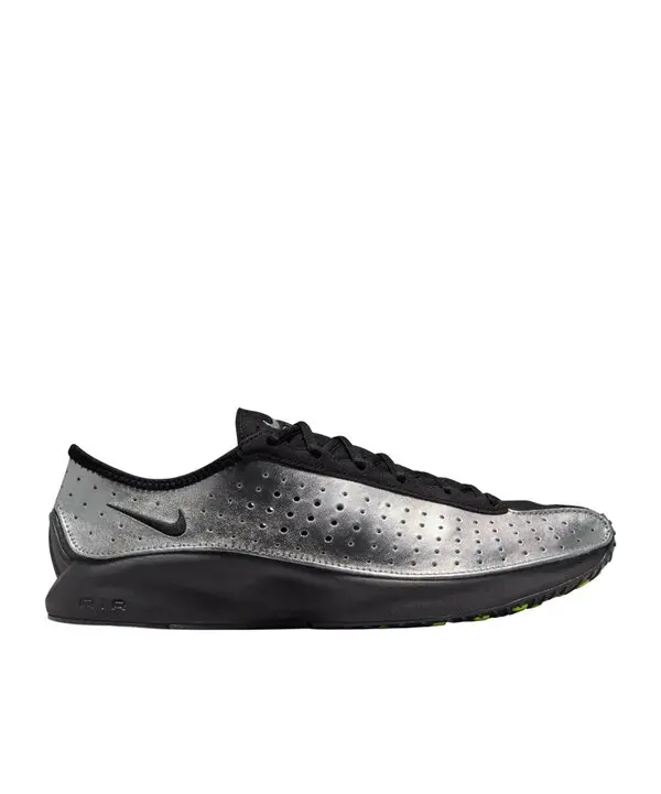 Nike Gradient Perforated Low-top Running Shoes