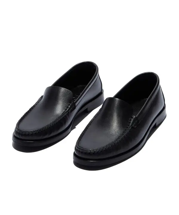 AeydĒ Glossy Slip-on Loafers