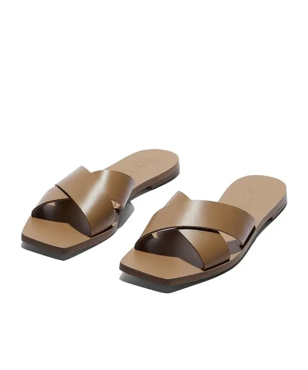 AeydĒ Strappy Flat Sandals - Brown