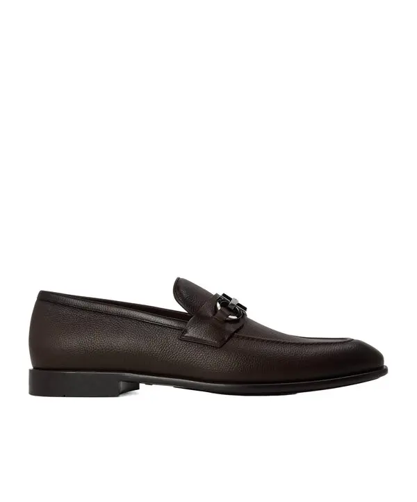 FERRAGAMO Grained Leather Loafer