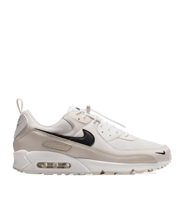 Nike Versatile Sports Shoes