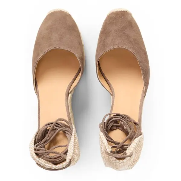 CastaÑer Closed-toe Wedge Espadrille