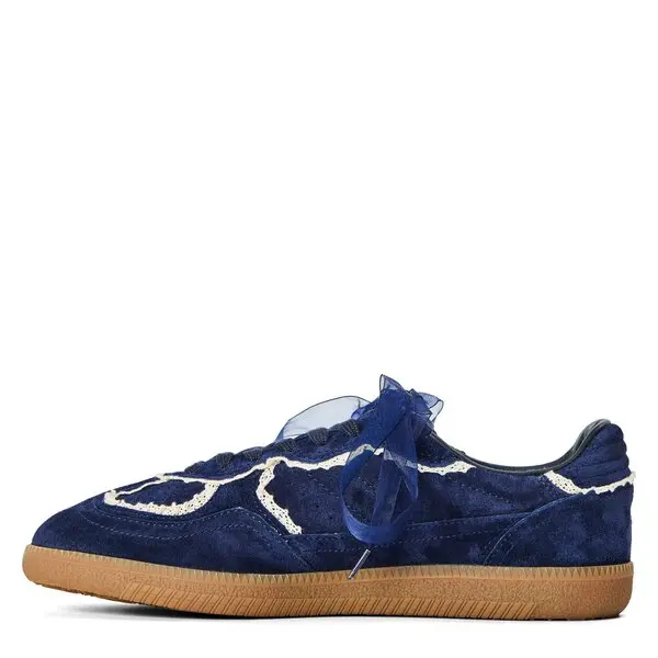 ALOHAS 490 Crocheted Low-top Sneakers