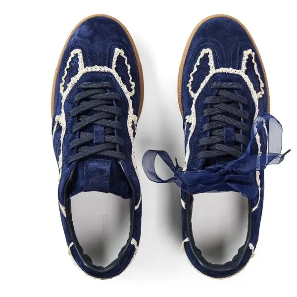 ALOHAS 490 Crocheted Low-top Sneakers