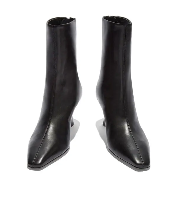 AeydĒ Solid Color Ankle Heeled Boots - Black