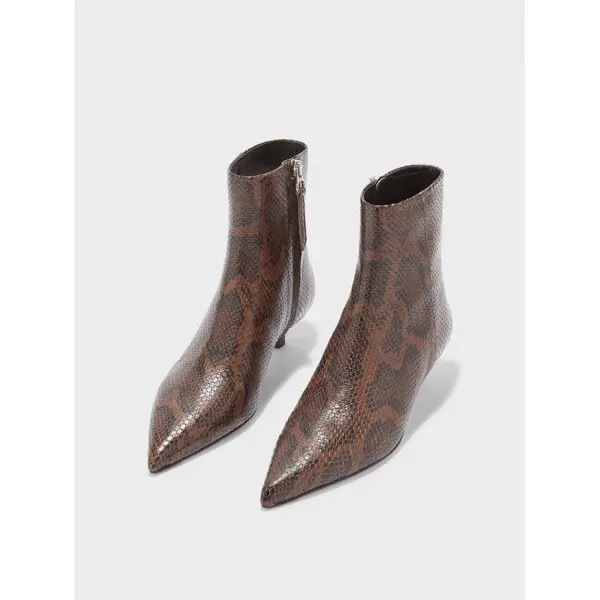 AeydĒ Pointed Toe Zip Up Ankle Boots
