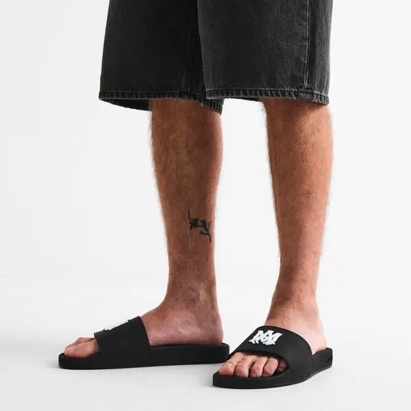 Amiri Ma Pool Slides
