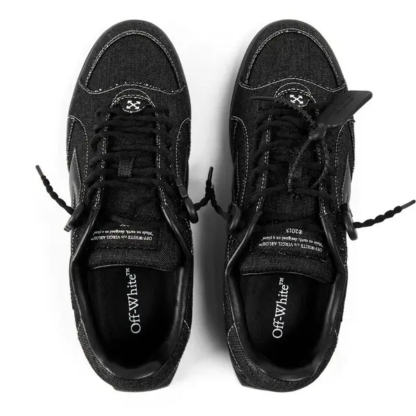 Off-White Solid Color Low Top Trainers