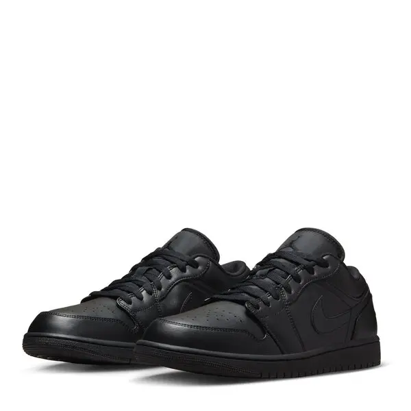 Nike Jordan Low-top Sneakers