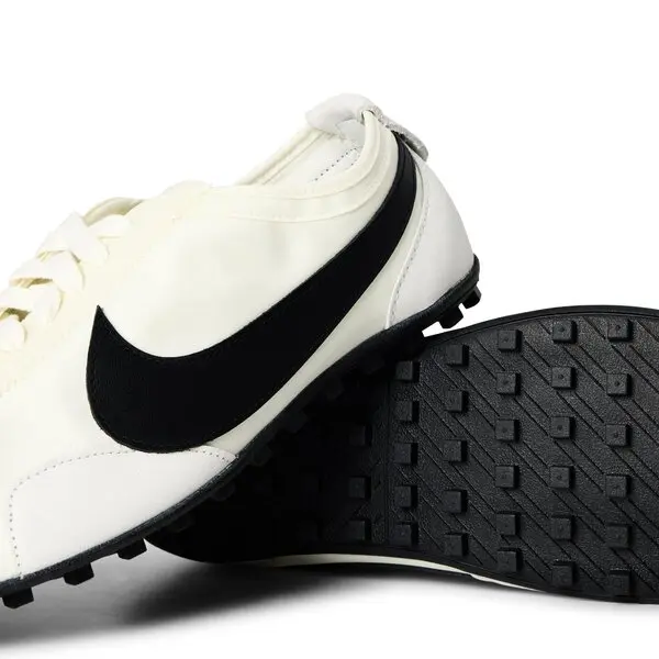 Nike Low-top Sports Shoes