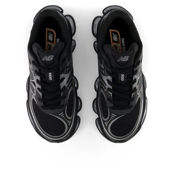 NEW BALANCE Color Blocked Sneakers