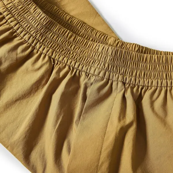 Varley Elasticated Waist Shorts With Back Patch Pocket - Brown