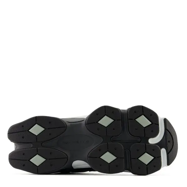 NEW BALANCE 9060 Sneakers - Black