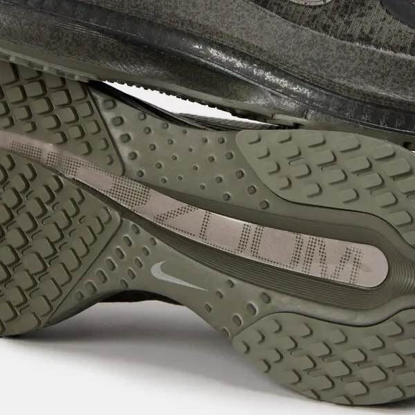 Nike Pegasus Premium Trainers