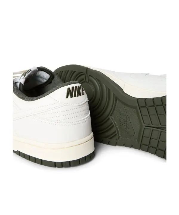 Nike Dunk Low-top Basketball Trainers