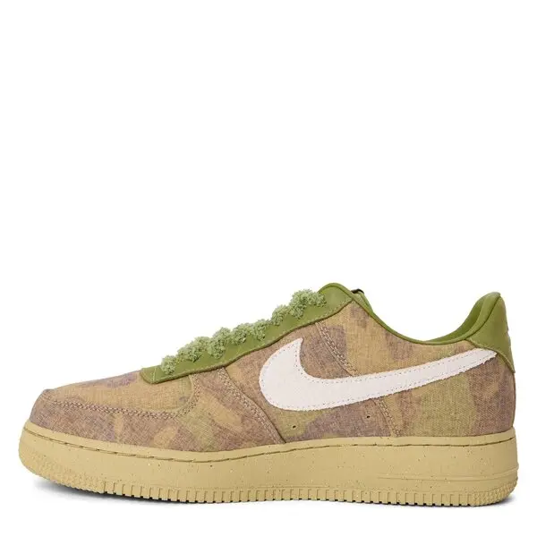 Nike Force 1 Qs Camo Sneakers