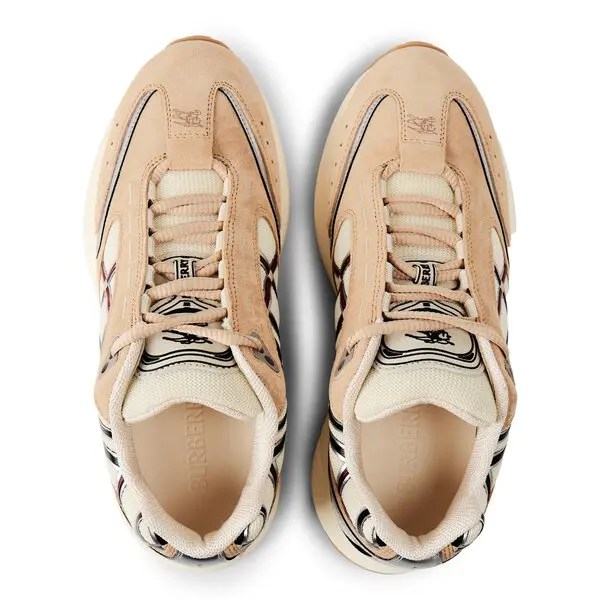 Burberry Simple Sports Shoes