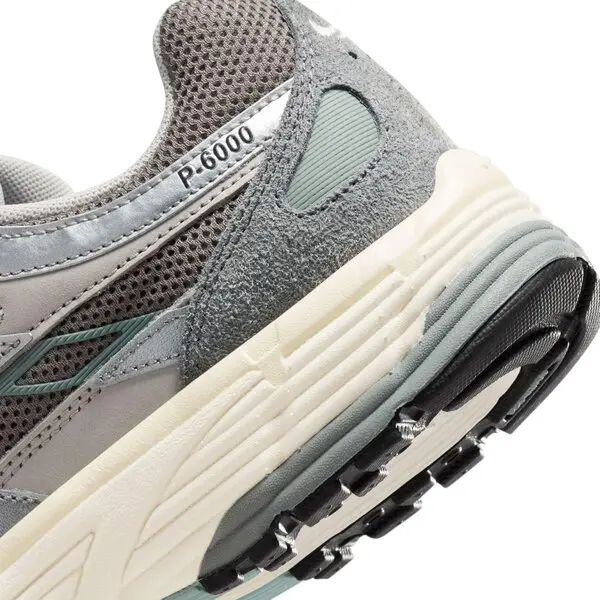 Nike P-6000 Trainers