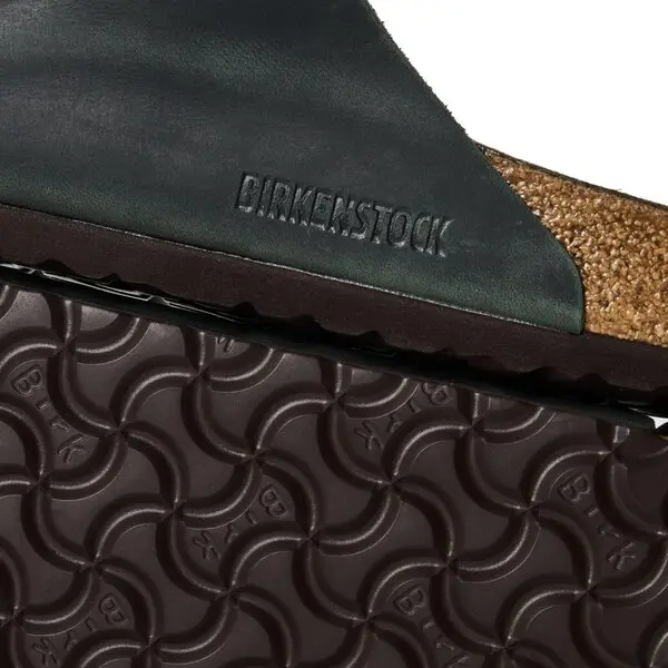 BIRKENSTOCK Flat Leather Sandals With Buckle Detail - No