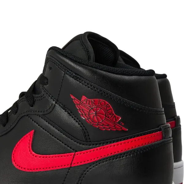 Nike Solid Color High-top Trainers