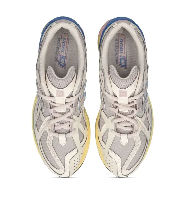 NEW BALANCE Lace-up Low-top Sneakers