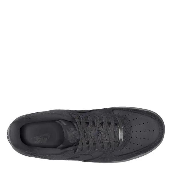 Nike Solid Color Sneakers