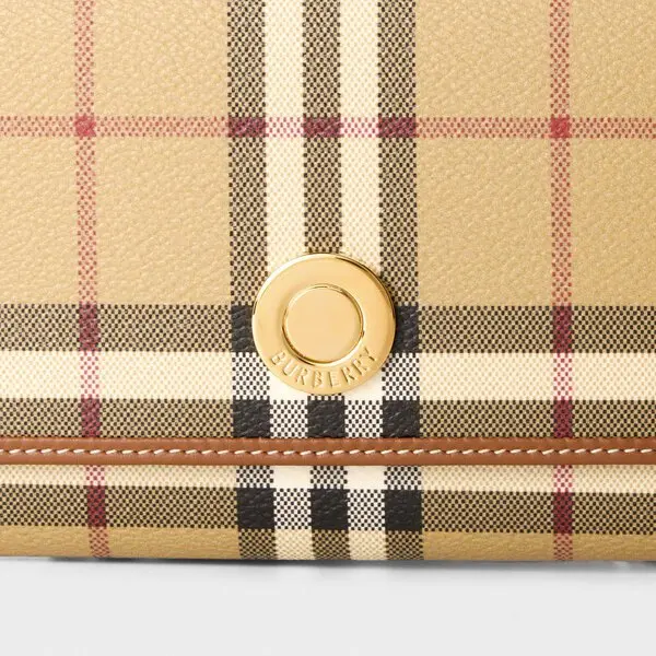 Burberry Hannah Check Wallet On Chain