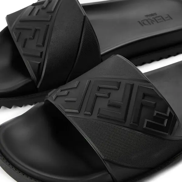 Fendi Logo Embossed Flat Slides