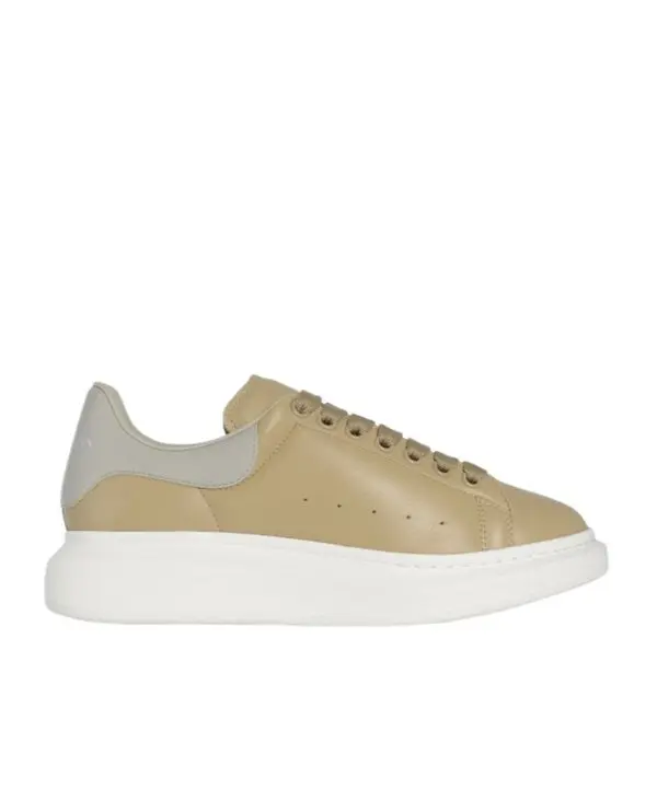 Alexander McQueen Oversized Lace-up Sneakers - Nude