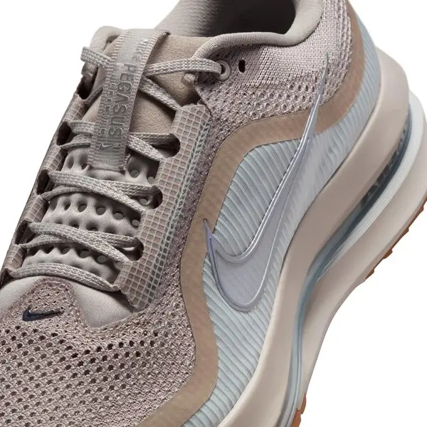 Nike Pegasus Premium Running Shoes