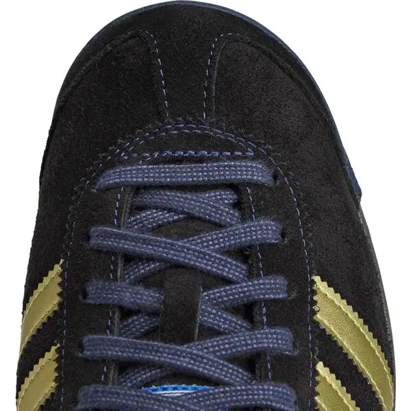 Adidas Solid Color Shoes