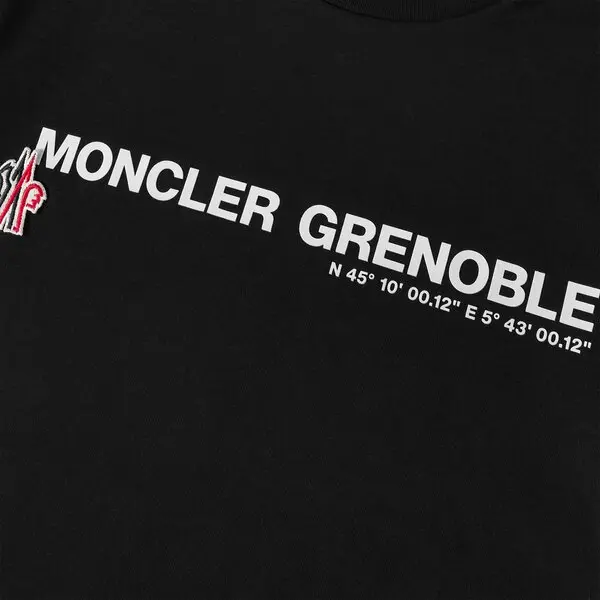Moncler Logo Crew Neck T-shirt