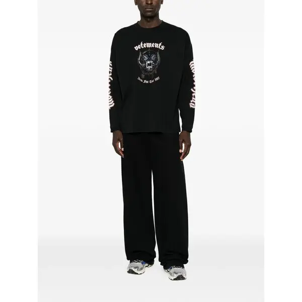 Vetements Sweaters & Knitwear