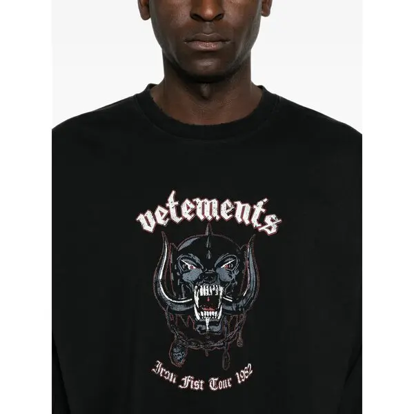Vetements Sweaters & Knitwear