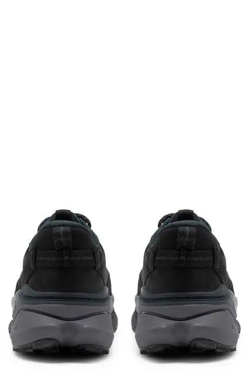 Clarks Pace Trail Sneaker