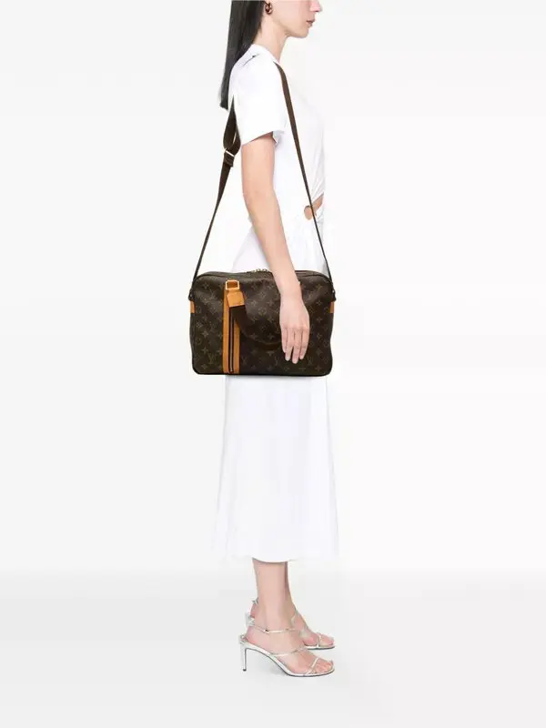 LOUIS VUITTON Monogram Sac Bosphore Business Bag