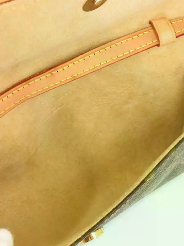 LOUIS VUITTON 2000 Monogram Pochette Twin Pm Crossbody Bag