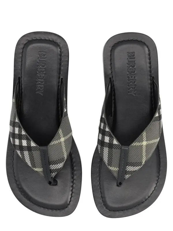 Burberry Checked Strap Thong Sandals - Multicolour