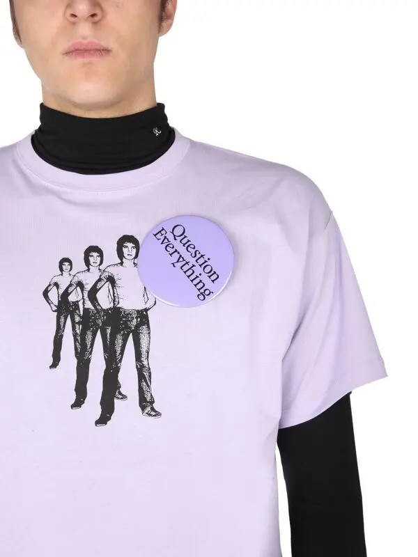 Raf Simons Question Everything Badge-detail T-shirt