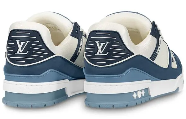 LOUIS VUITTON Trainers - White/blue