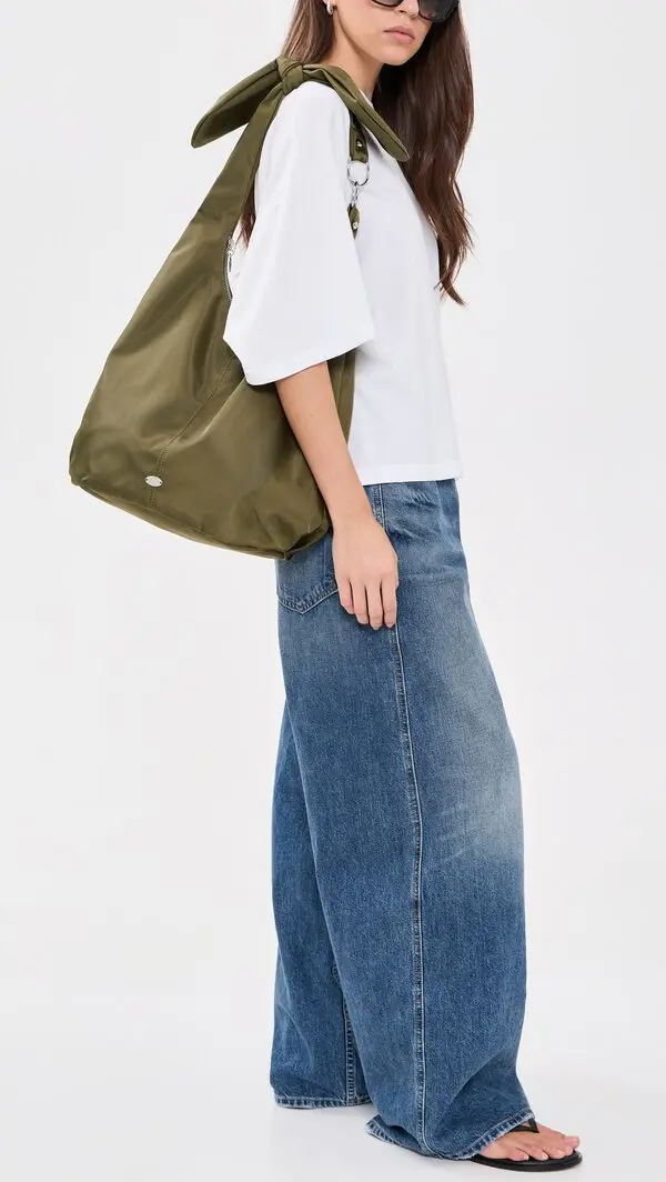 DAMSON MADDER Gene Oversized Nylon Bag