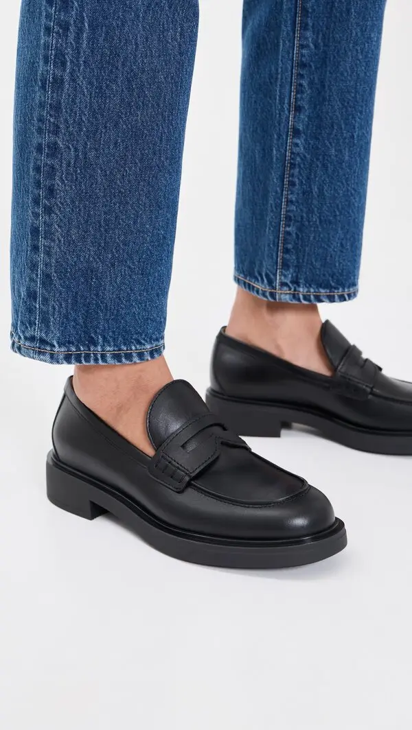 GIANVITO ROSSI Leather Loafers