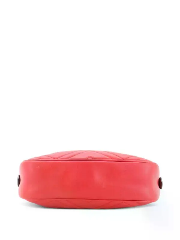 Gucci Matelassé Leather Small Shoulder Bag - Red