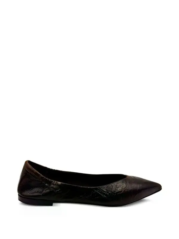 POMME D´OR Pointed-toe Crinkled-effect Ballet Flats