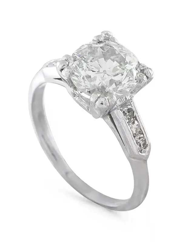 LB EXCLUSIVE Platinum Diamond Ring