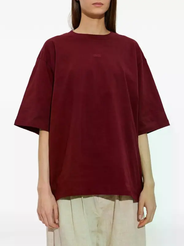 GESTUZ Embroidered Logo Oversized T-shirt