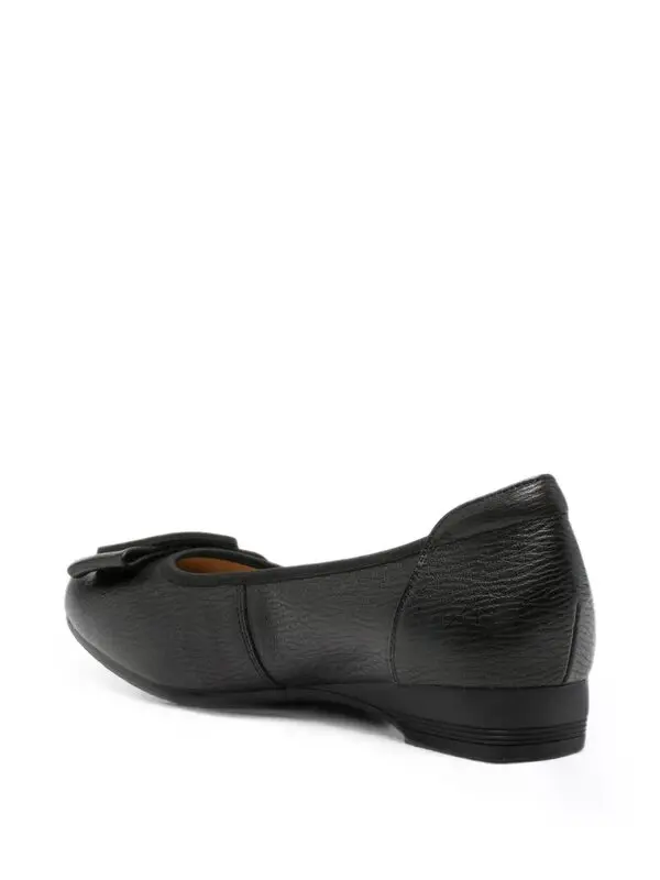 LINDA BAUMANN Buckle-detail Ballet Flats
