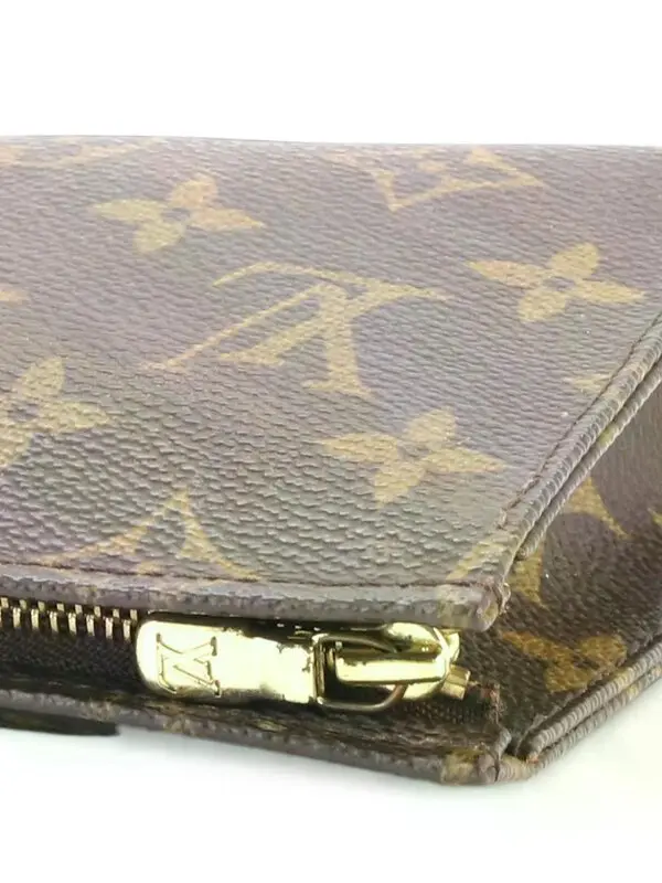 LOUIS VUITTON Toiletry Monogram Canvas 15 Pouch